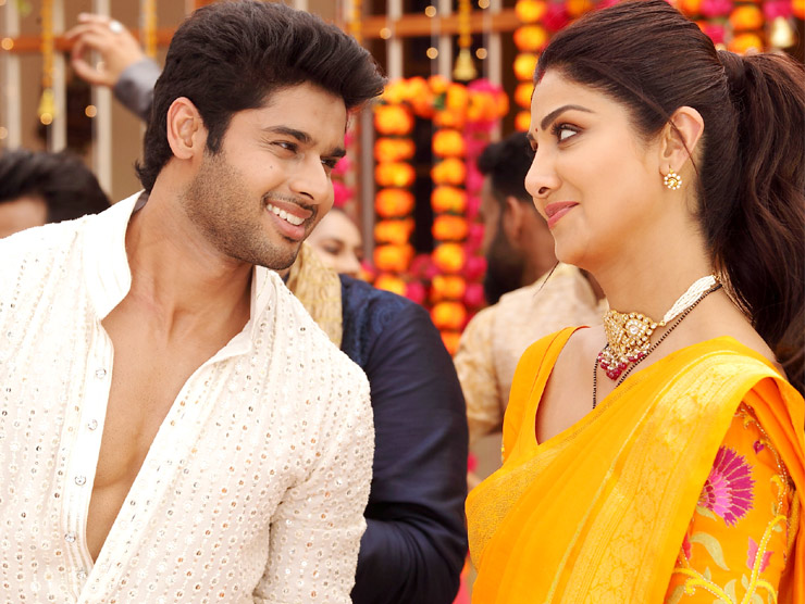 Nikamma Movie Review in Hindi Starring Shilpa Shetty directed by Sabbir ...