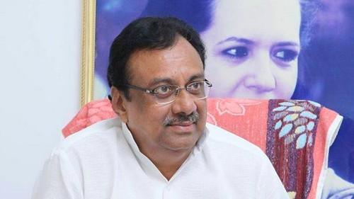 டி.எஸ்.பி. விஷ்ணுபிரியா தற்கொலை விவகாரம்: சிபிஐ விசாரணைக் கோரி ...