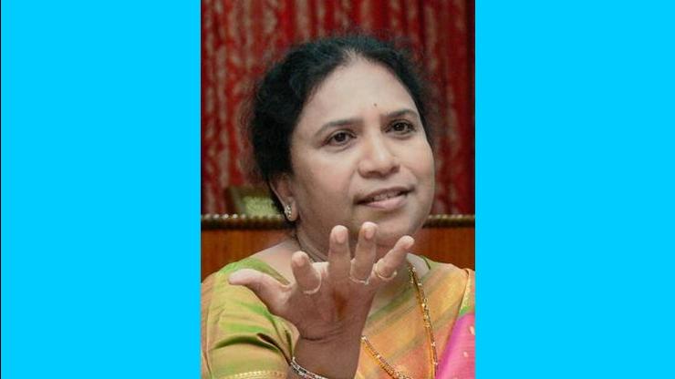 பி.ஹெச்.பாண்டியன் மனைவி சிந்தியா காலமானார்: ஓபிஎஸ், ஈபிஎஸ் நேரில் ...